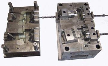Injection Moulds For Automobile Brakes And Oil Reserves at Best Price ...