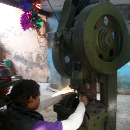 Power Press Machine at Best Price in Faridabad, Haryana | Shri Guru Har ...