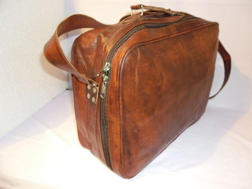 Vintage Leather Bag at Best Price in Jaipur, Rajasthan | Handicraft Villa