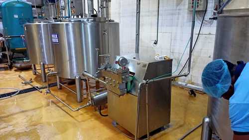 Milk Dairy Plant Capacity: 500 Lph / 1000 Lph Ton/Day at Best Price in ...