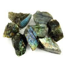 Labradorite With Green Fire Raw at Best Price in Ghaziabad | Pyramid Tatva