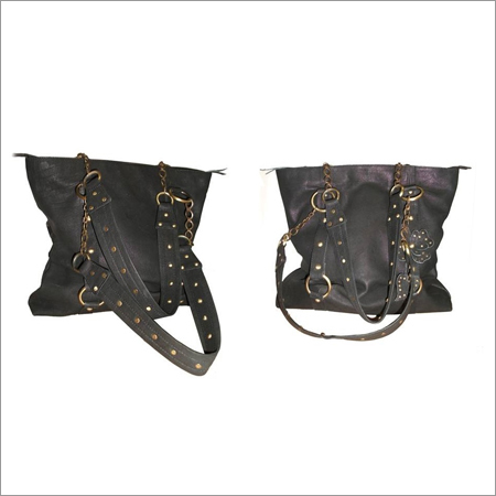 Black Shade Facke Leather Handbag at Best Price in Noida | Fetching ...