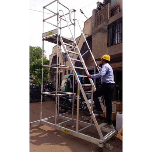Aluminium Step Ladder Manufacturers, Suppliers and Exporters