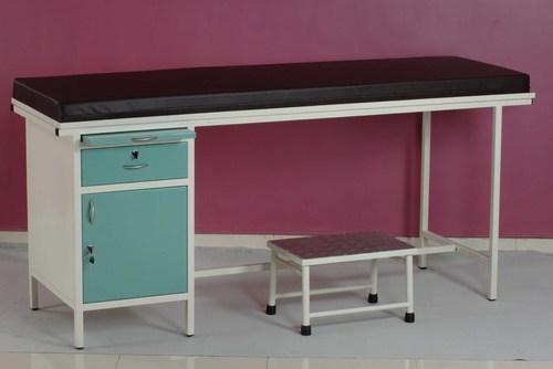 Eco-friendly Hospital Examination Tables at Best Price in Delhi ...