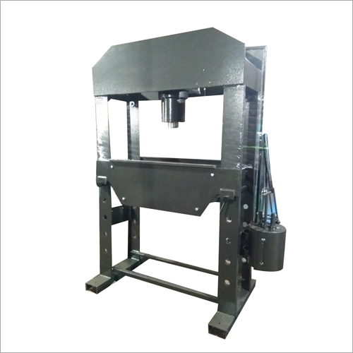 Manual Hand Operated Hydraulic Press Machine at Best Price in Ludhiana ...