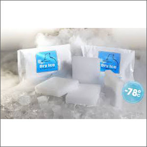 Ice Cubes - Ice Cubes Manufacturers, Suppliers & Dealers