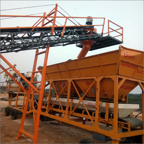 Belt Conveyor With Rotary Chute at Best Price in Ahmedabad | Gayatri ...