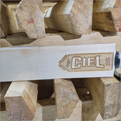 English Willow Cleft Manufacturer in Meerut,English Willow Cleft Supplier