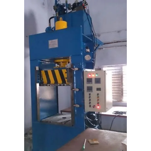 Hydraulic Hot Molding Press Machine at Best Price in New Delhi ...