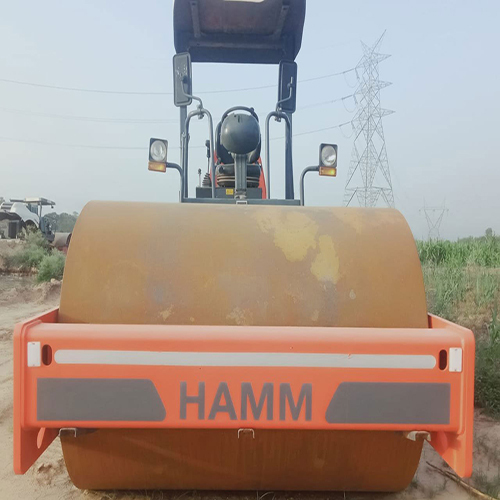 Old & Used Vibratory Soil Compactor Hamm 311 at Best Price in New Delhi ...