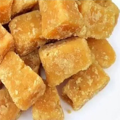 Indian Jaggery Cube Fineness (%): 99% at Best Price in Chandausi | M.A ...