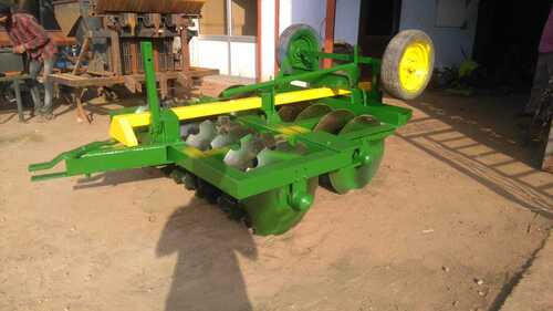 Heavy Duty Disc Harrow Engine Type: Air Cooled at Best Price in Khanna ...