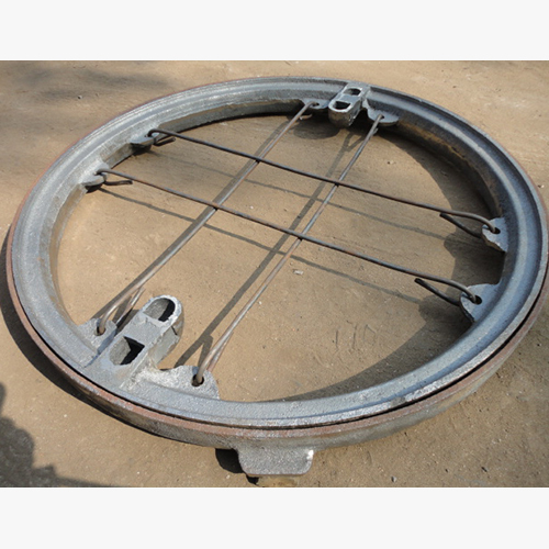 Grey Cast Iron Manhole Frame And Cover With Reinforcement Ms Wire ...