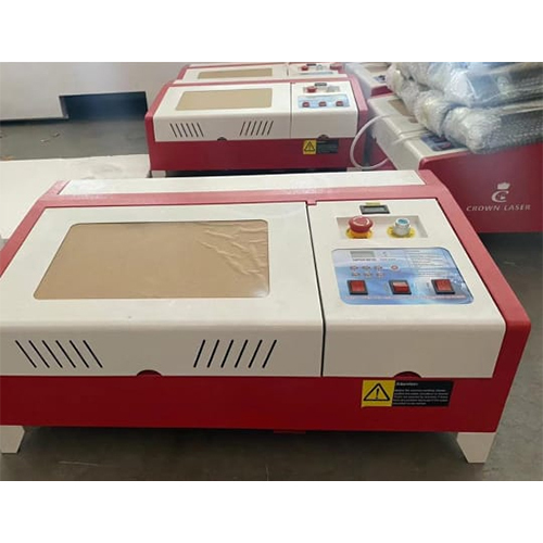 Semi Automatic Table Top Co2 Laser Machine at Best Price in Delhi ...