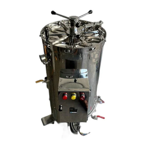 Vertical Double Walled Autoclave Radial Locking Application: Industrial ...