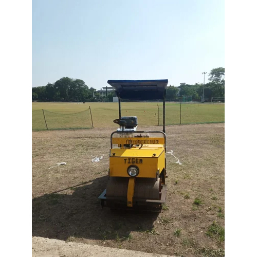 Metal 1 Ton Static Tandem Pitch Roller With Hydrostatic Transmission at ...