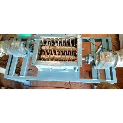 Lump Crusher Machine at Best Price in Vadodara, Gujarat | N S Steel ...