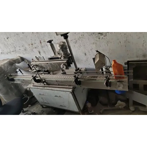 Liquid Bottle Labeling Machine Application: Industrial at Best Price in ...