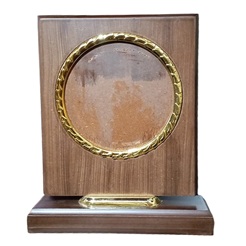Wooden Award Trophy In Box - Color: Brown at Best Price in New Delhi ...