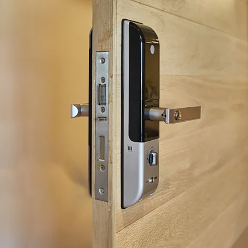 Electronic Door Lock System For Hotels - Color: Silver at Best Price in ...