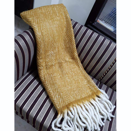 Yellow Knitted Throw - Color: Multicolor at Best Price in Ludhiana ...