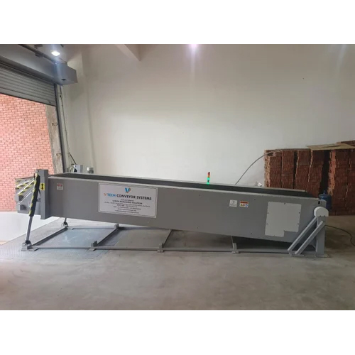 Telescopic Belt Conveyor - Load Capacity: 50 Kilograms (Kg) - Load ...