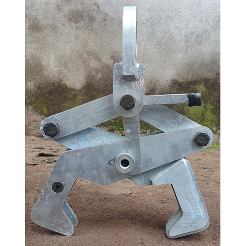 Rail Lifting Clamp - Automatic Grade: Semi-automatic at Best Price in ...