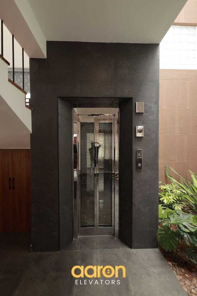 Passenger Home Lift at 1062000.00 INR in Kochi, Kerala | Aaron Elevators