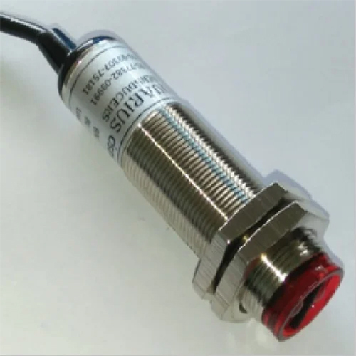 M18 Cylindrical - Diffuse Photoelectric Sensor - Accuracy: High % at ...