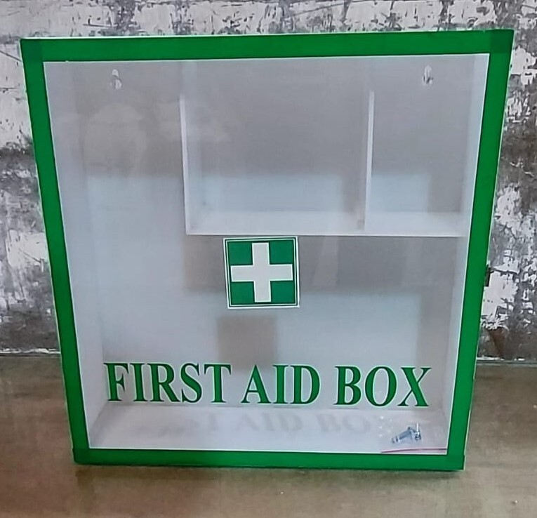 First Aid Box at Best Price in Vadodara, Gujarat | Shanti Engineering
