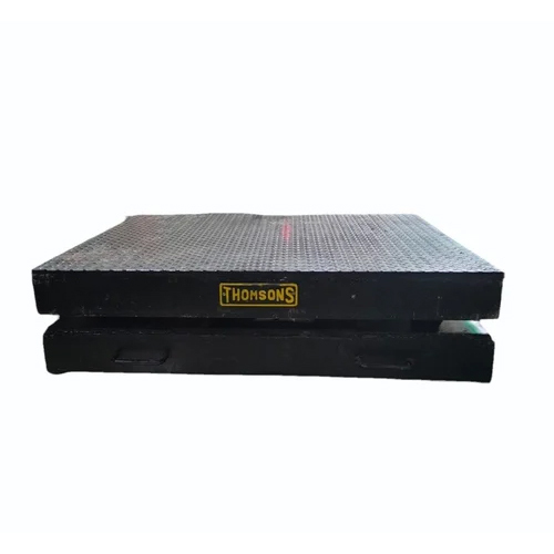 5000kg Thomsons Weighing Scale at Best Price in Indore | Accurate Scales