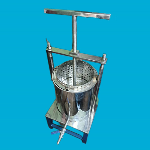 Industrial Tincture Press Machine - Feature: Compact Structure at Best ...