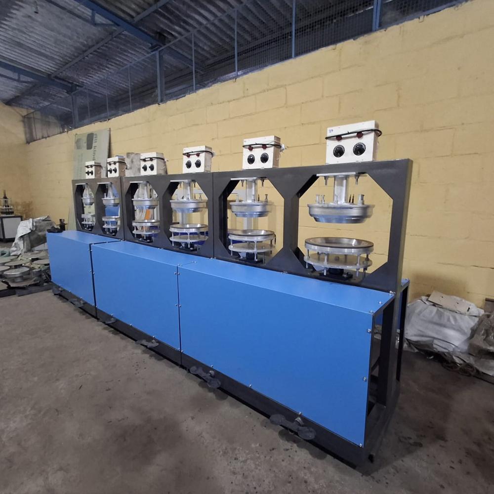 Hydraulic Operated Areca Leaf Plate Making Machines at Best Price in ...