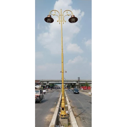 Cast Iron Outdoor Pole at 42000.00 INR in Ghaziabad | Mannat Industries