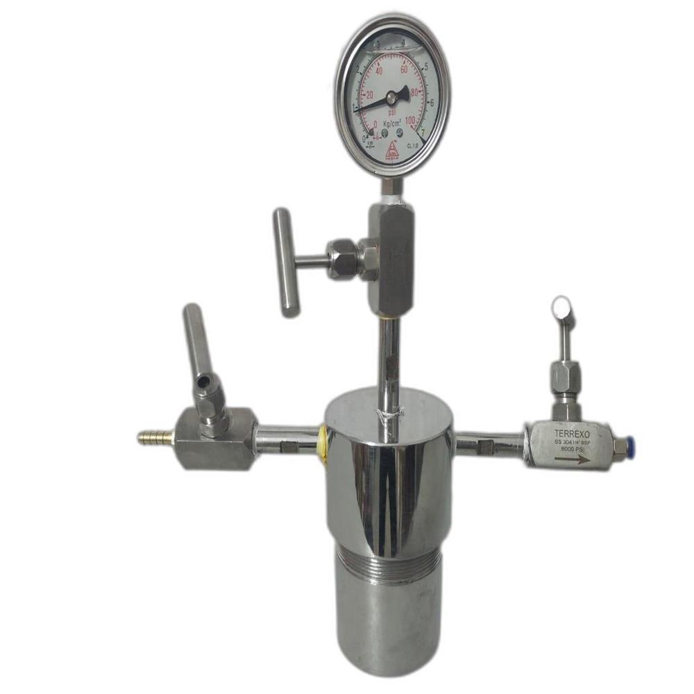 High Pressure Staring And Heating Autoclave at 105750.42 INR in ...