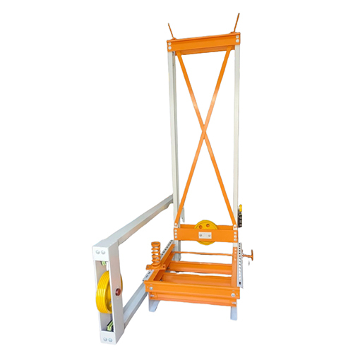 Cantilever Car Frame - Capacity: Varies As Per Model Kg at Best Price ...