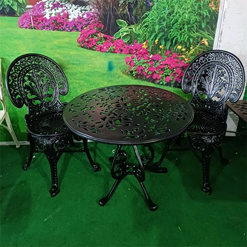 Cast Aluminium Maharaja Design Outdoor Furniture - Color: Black at Best ...