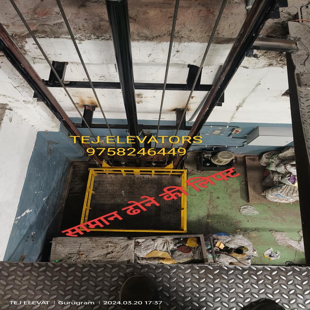 Hydraulic Single Mast Wall Mounted Goods Lift at 177000.00 INR in ...