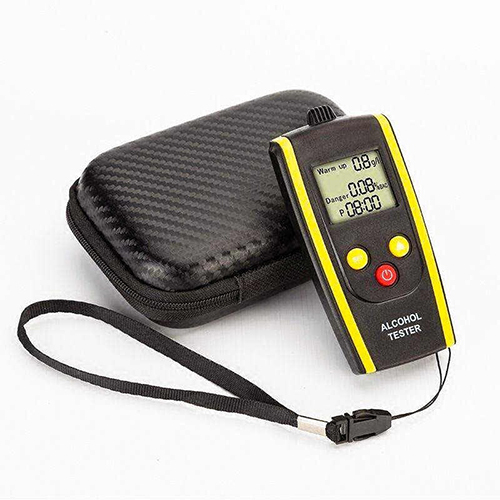 Sundigital Sd611 Breath Analyzer - Accuracy: -a 0.05 % at Best Price in ...