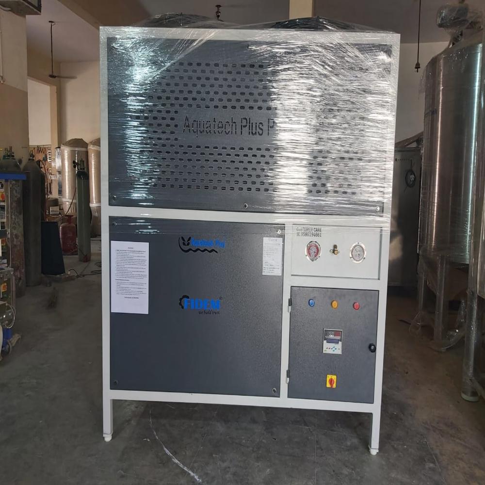 15 Tr Air Cooled Chiller at 967600.00 INR in Rajkot | Aquatech Plus Pvt ...