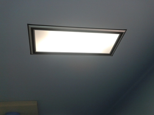 Clean Room General Light at Best Price in Gurugram | Competent Medical ...