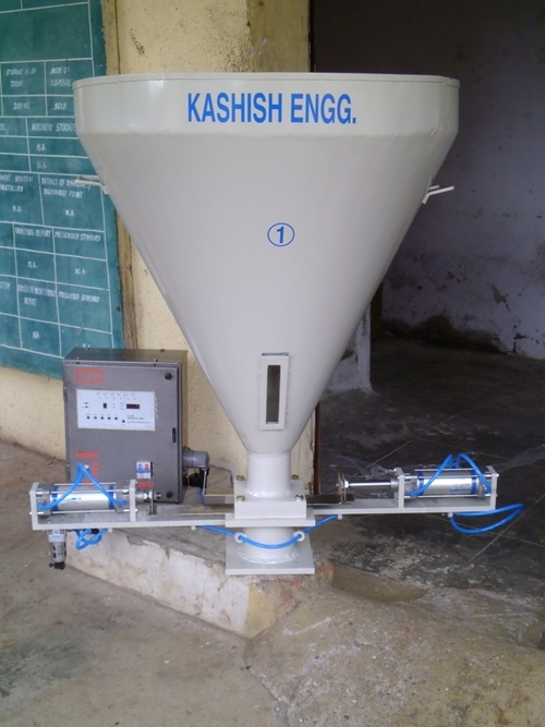 Single Color Hopper System at Best Price in Daman | Kashish Engineering