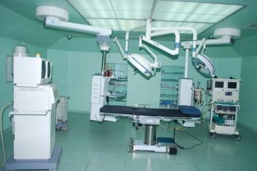 Modular Ot Table at Best Price in New Delhi, Delhi | Nectar Hospitech ...