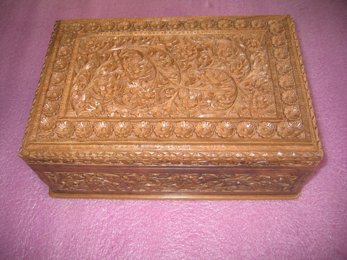 Wood Carving Box at Best Price in Pune, Maharashtra | Farooq Trading ...