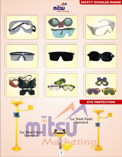 Safety Goggles at Best Price in Vapi, Gujarat | Metro Chem Industries