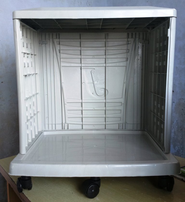 Double Tubular Inverter Trolley at 540.00 INR in Delhi | Mukunda ...