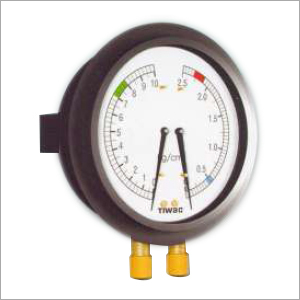 Dual Pressure Gauge at Best Price in Chennai, Tamil Nadu | Pinnacle ...