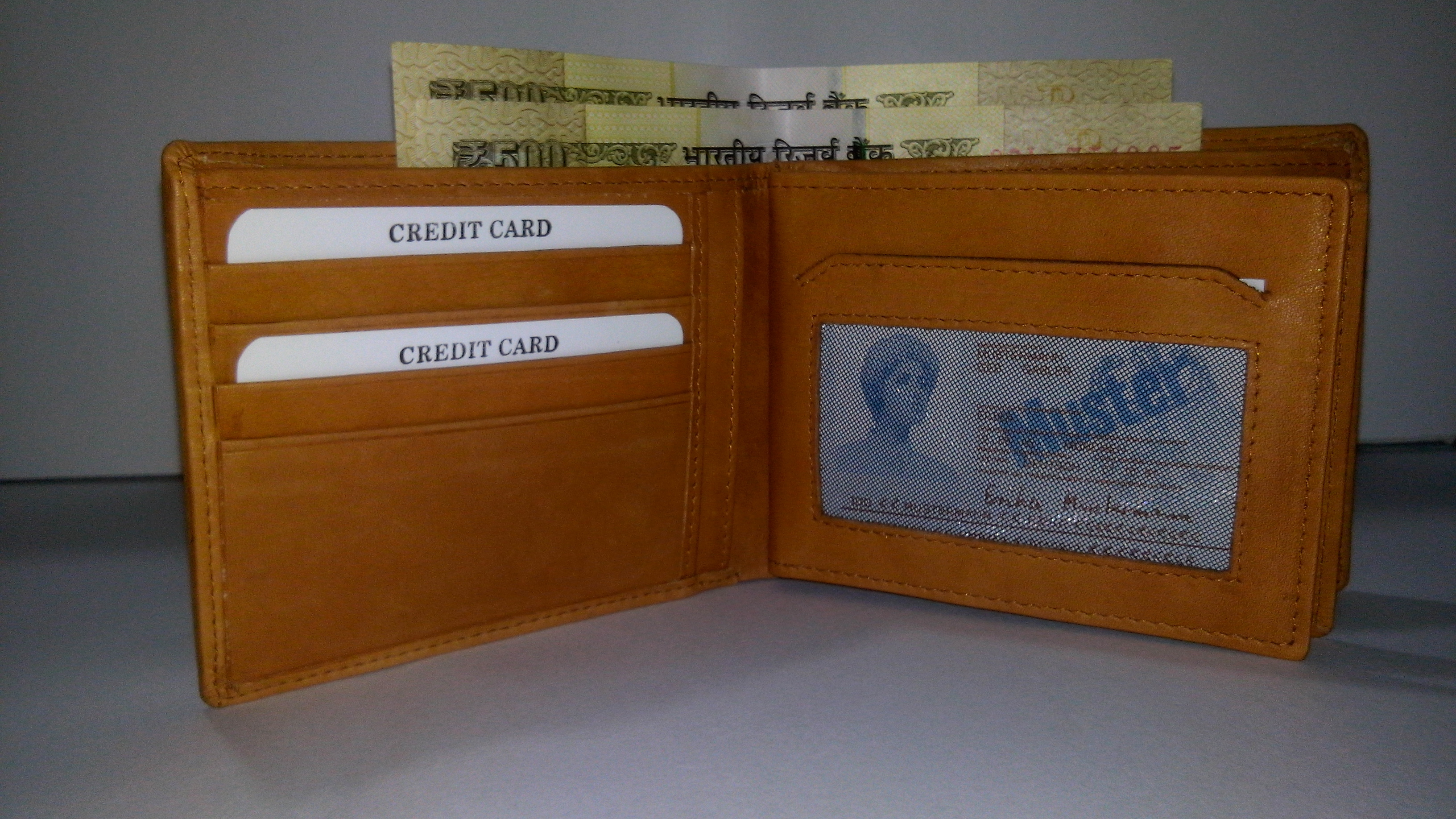 Leather Gents Wallet at Best Price in Kolkata, West Bengal | Bharat ...
