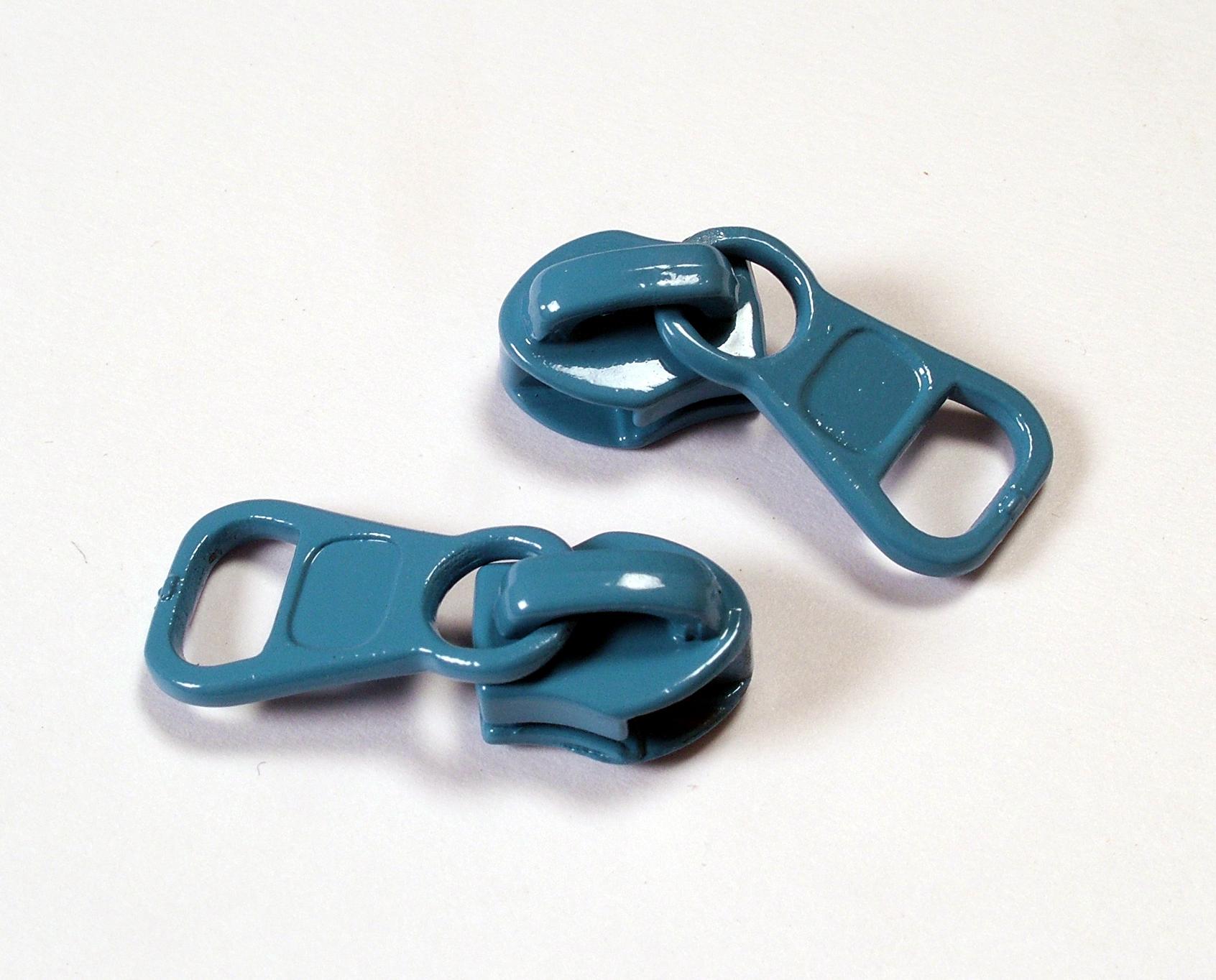 Zipper Slider at Best Price in New Delhi, Delhi | Grace International