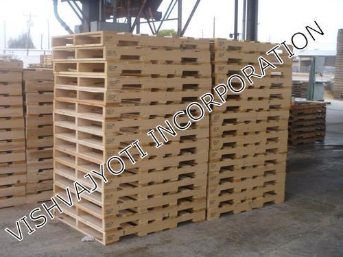 Wooden Color Four Way Pallets at Best Price in Gandhidham | Vishvajyoti ...